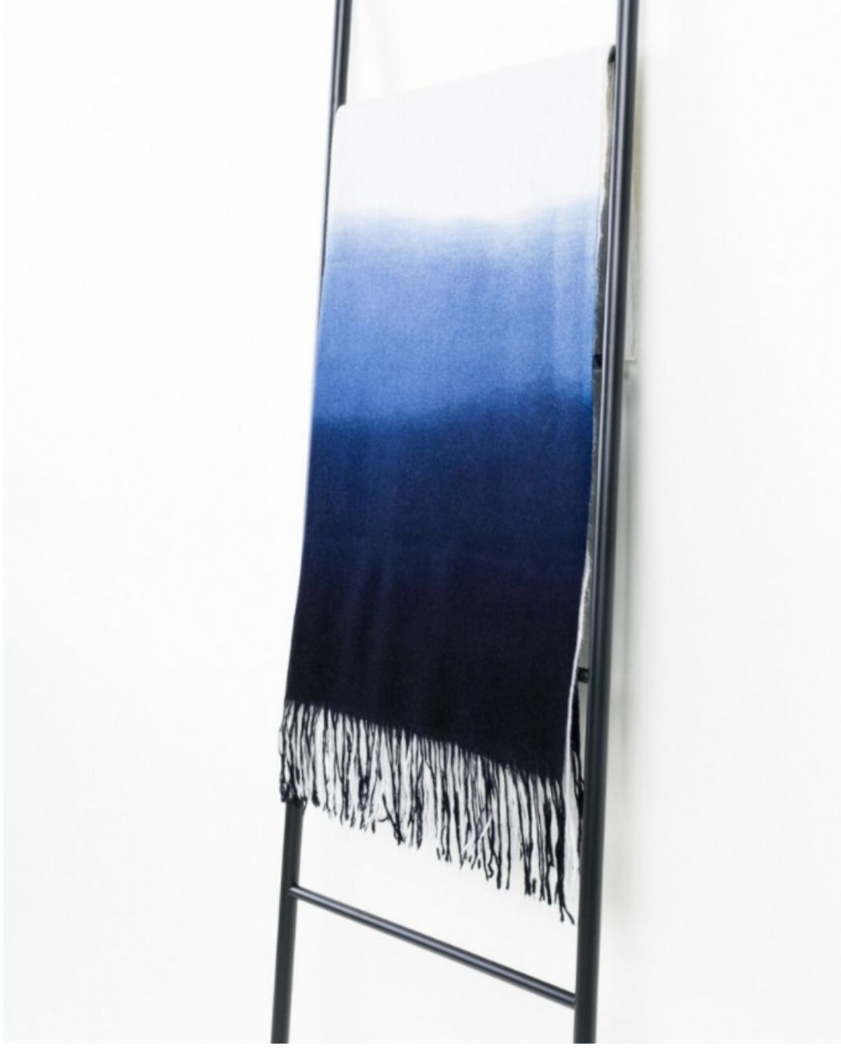 Large Navy Wool Throw - Luxury Throws – The Positive Company